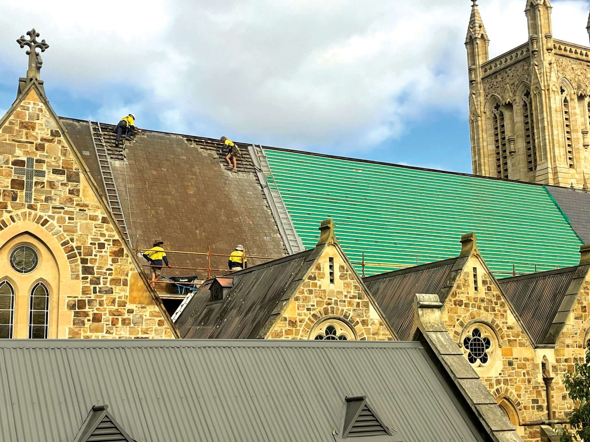 Welsh slate finally reaches Adelaide cathedral roof - The Tablet