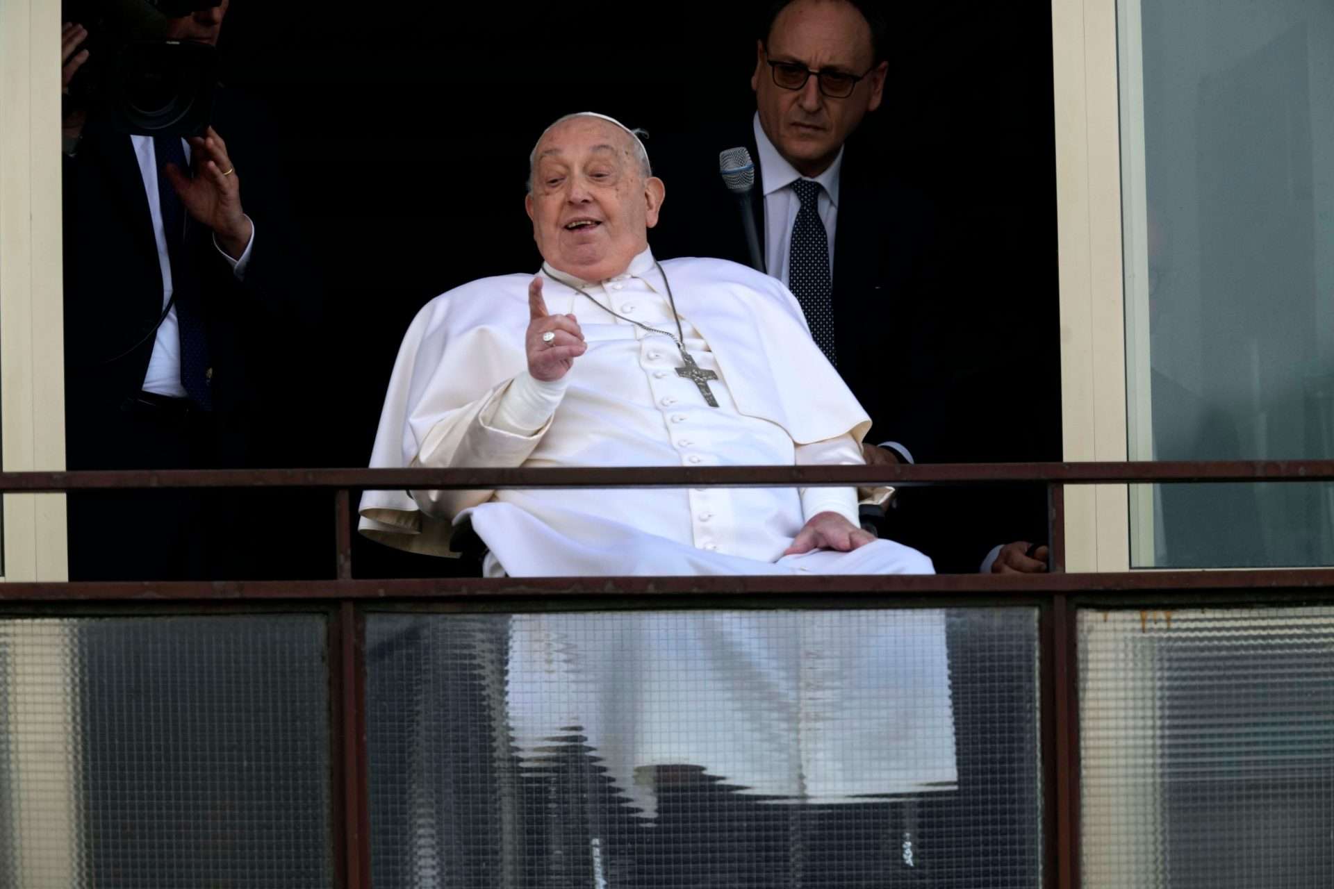 Pope Francis: a prophet of hope in a despairing world - The Tablet