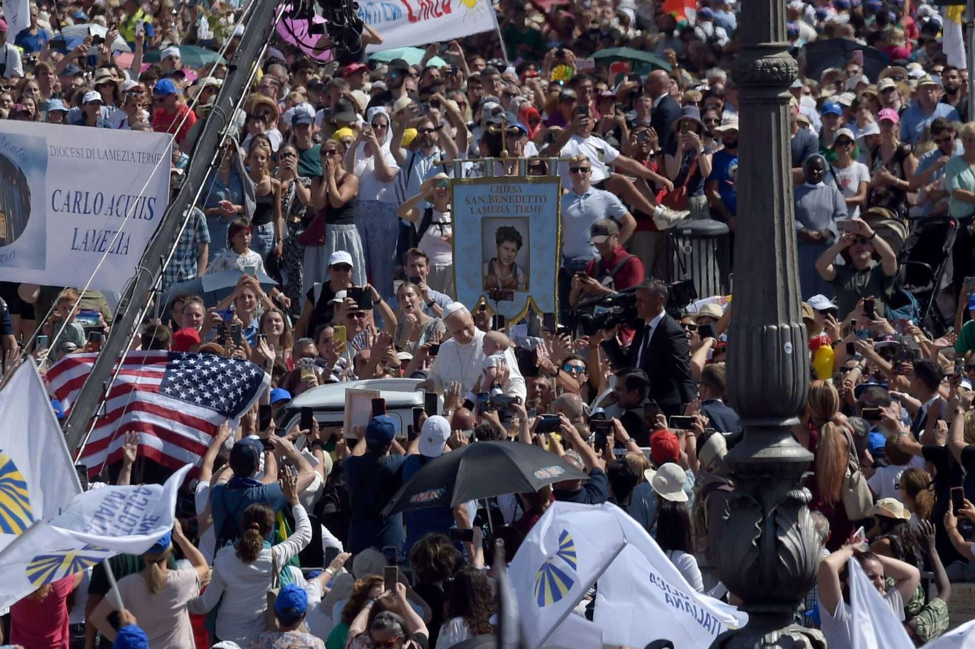 Carlo Acutis and Pier Giorgio Frassati canonised by Pope Leo XIV - The ...