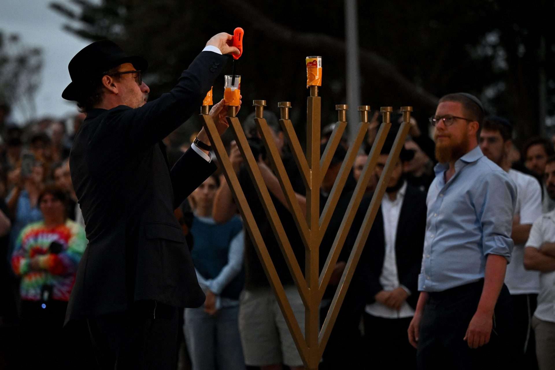 ‘No more violence’ pleas Pope after antisemitic terror in Sydney - The ...