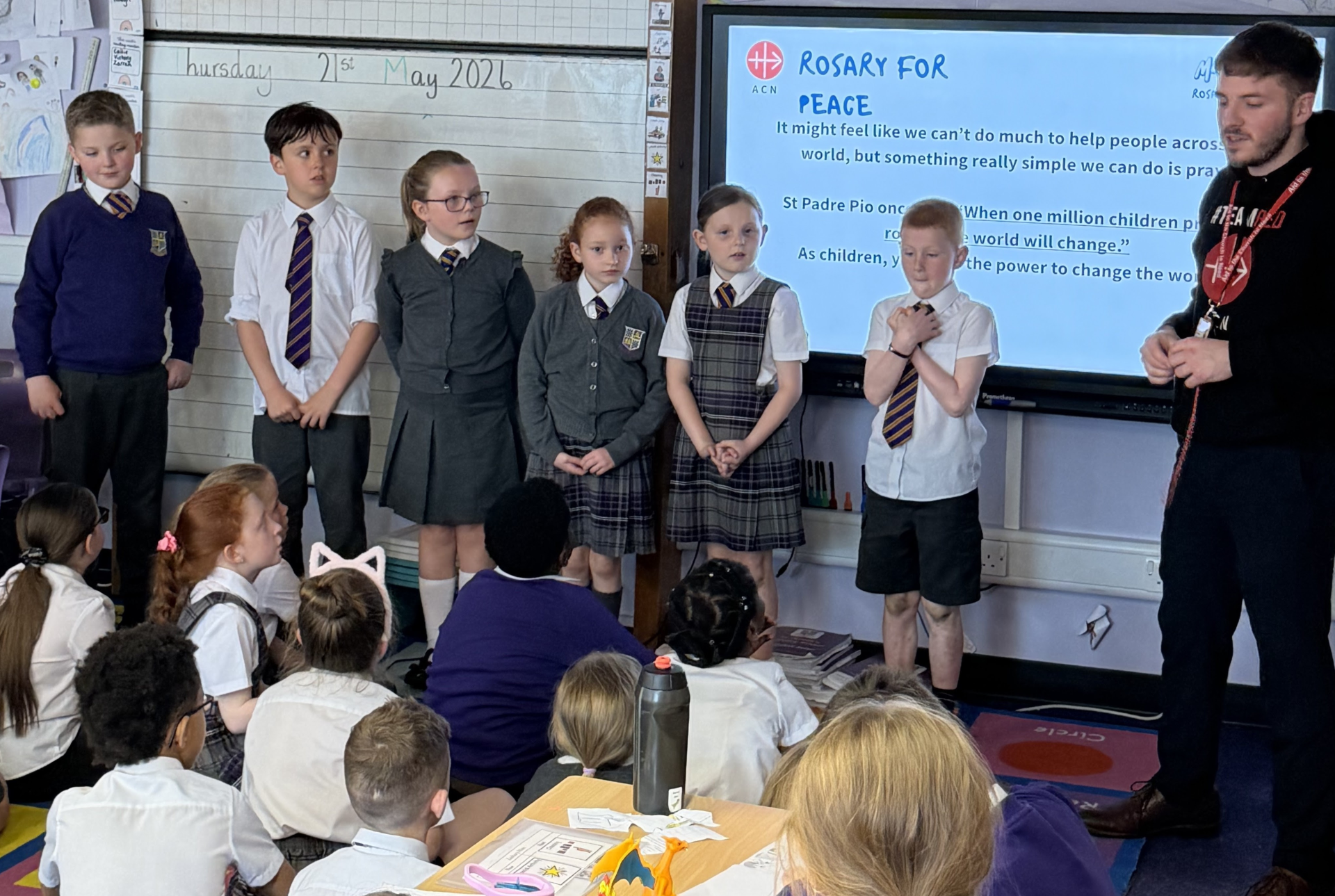 Primary school pupils take up Pope Leo’s call to pray for peace - The ...