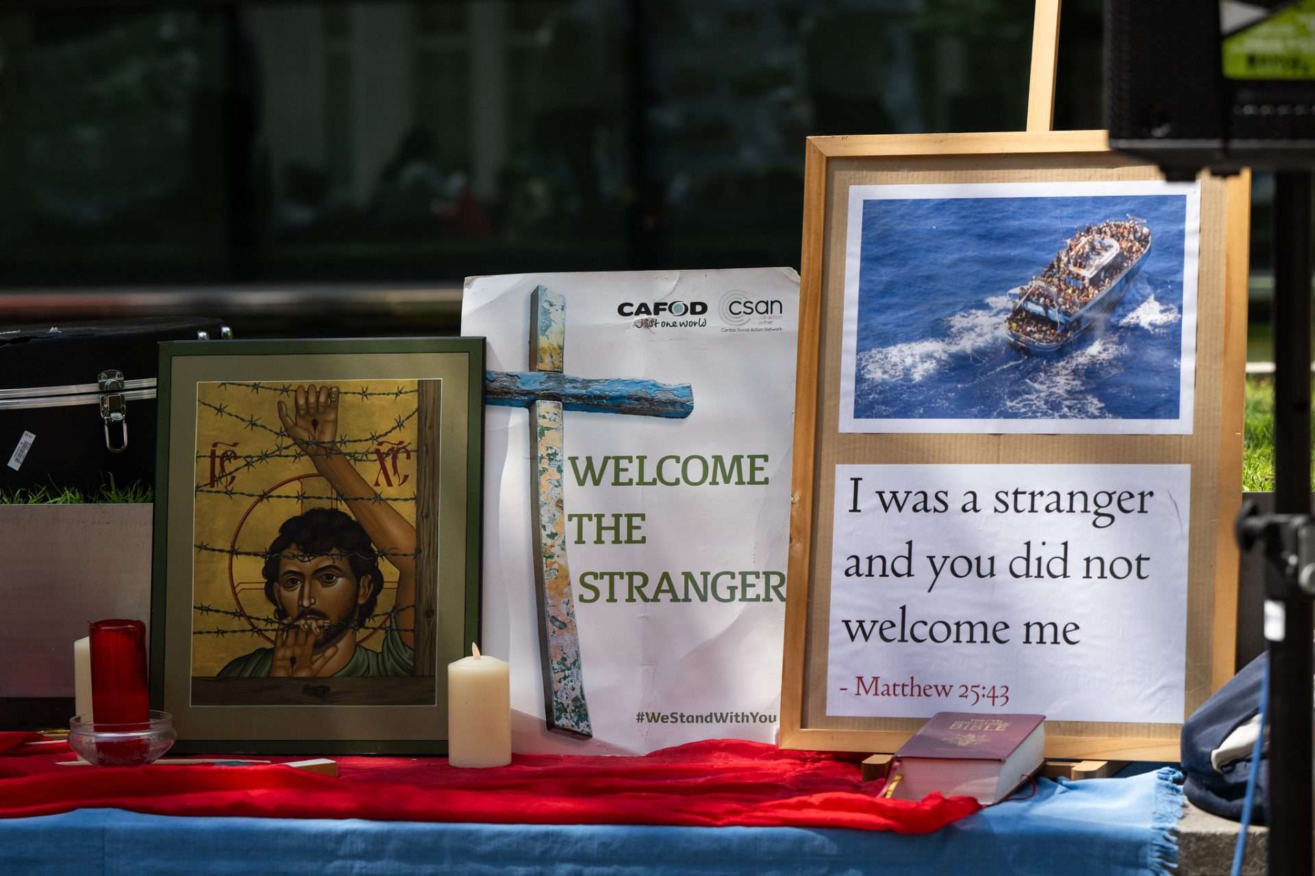 Bishop to pray outside Home Office for border crossing victims - The Tablet