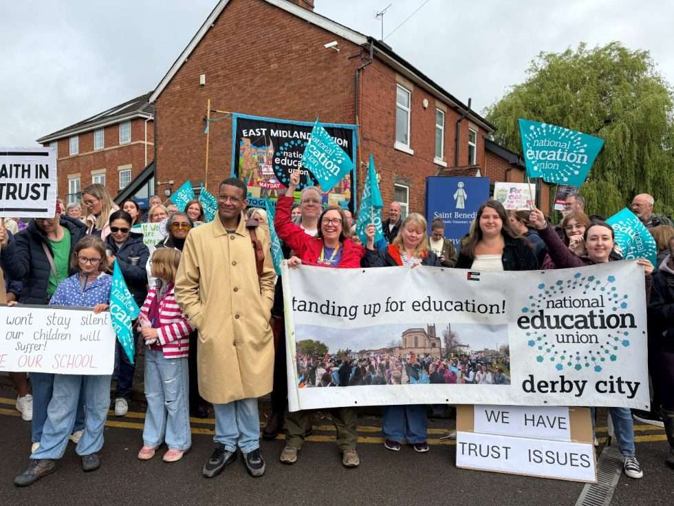 Chief executive of debt-stricken Catholic multi academy trust resigns ...