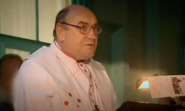 Australian police search bishop’s home after abuse inquiry - The Tablet