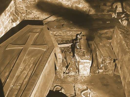 The bodies in question – discoveries in a Liverpool churchyard - The Tablet